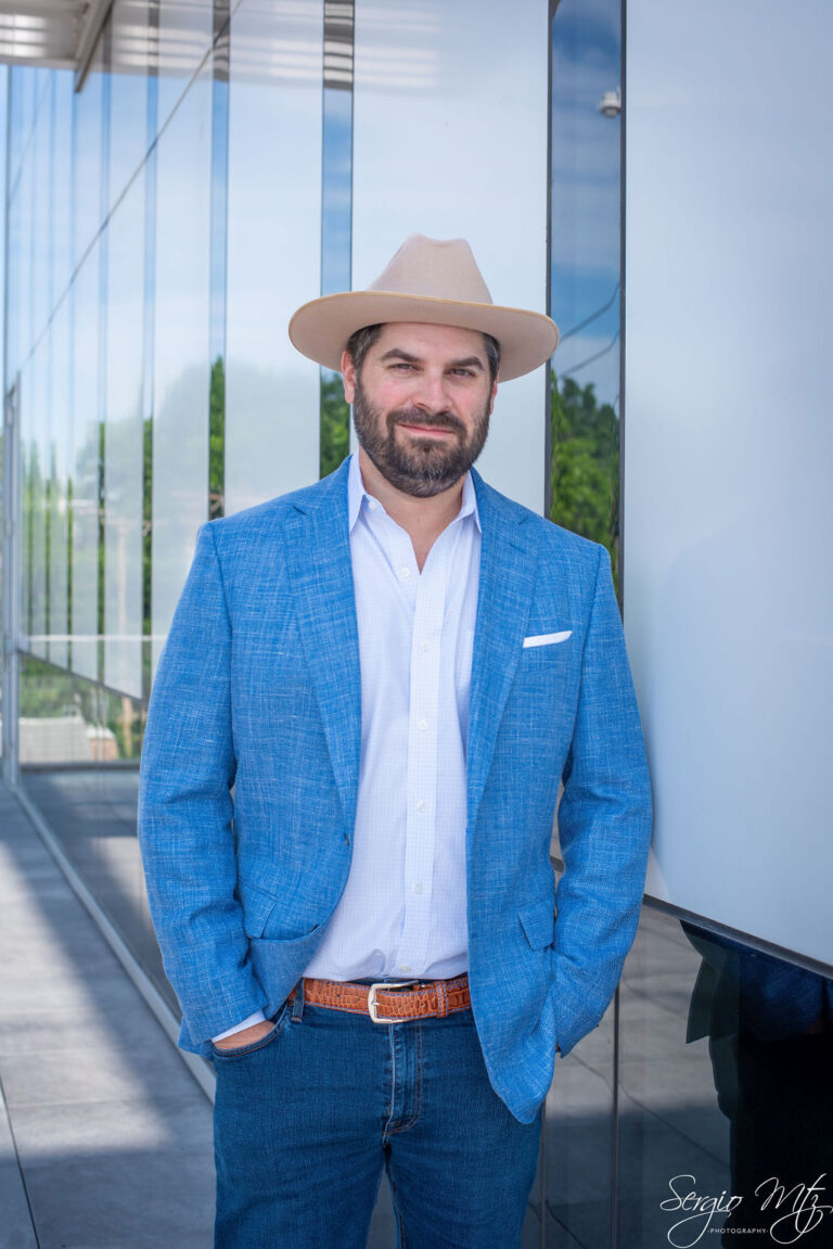 About Us – layneglass